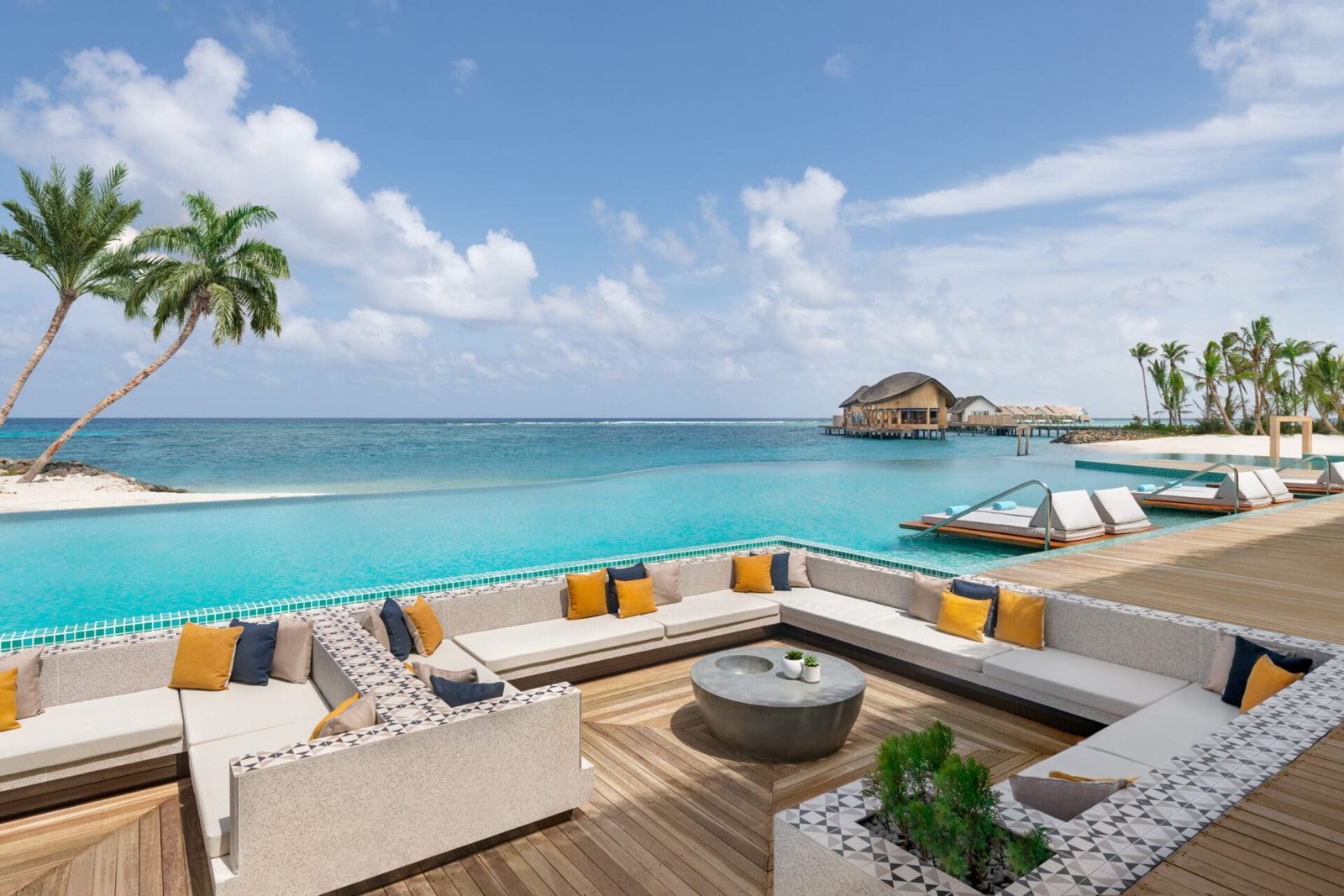 Escape to Paradise: UAE Eid Al Etihad Getaway at Hilton Maldives ...