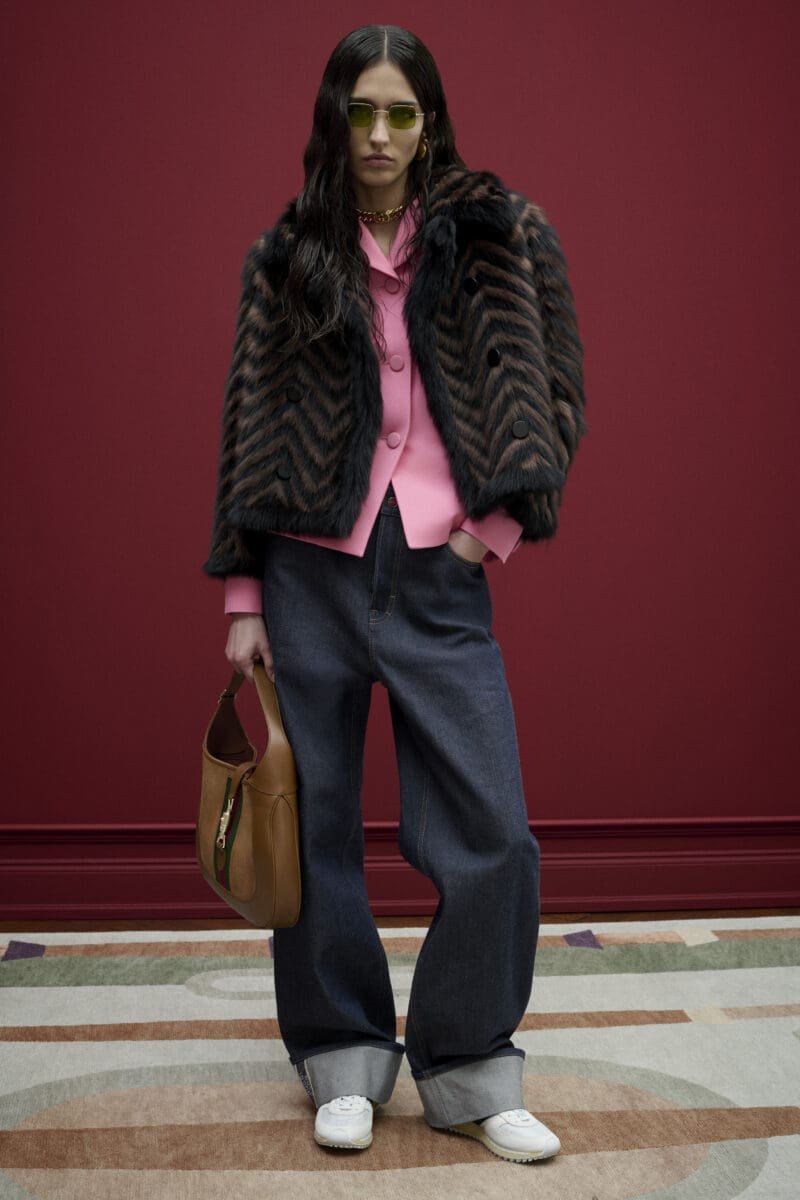 Gucci Pre-Fall 2025: A Timeless Blend of 1970s Heritage and Modern ...