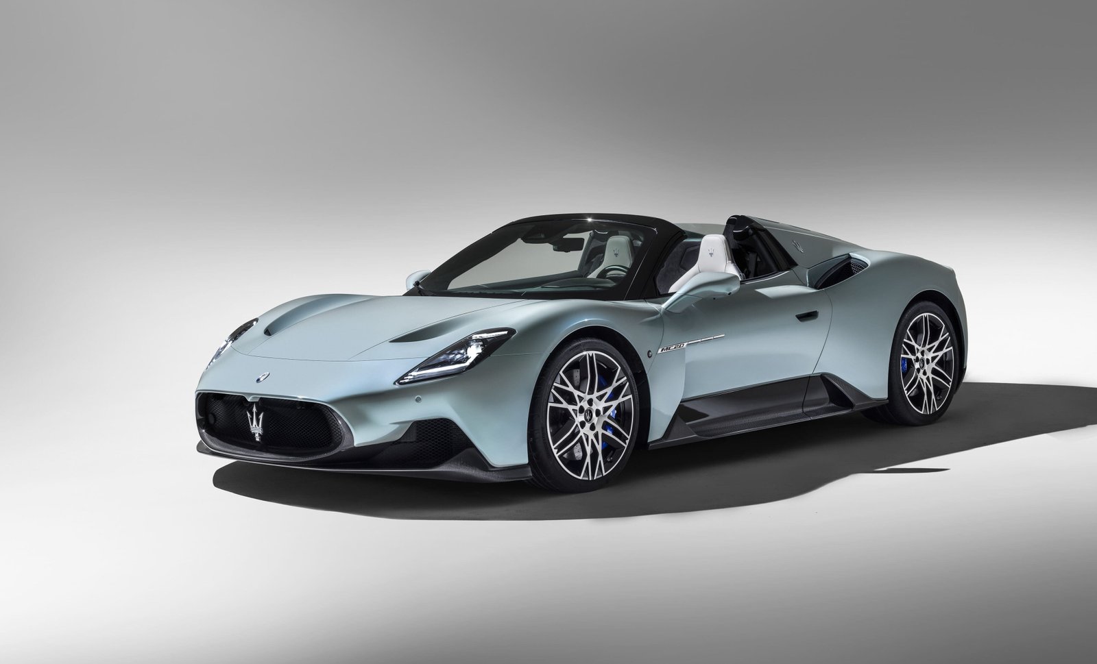 Maserati Showcases Italian Excellence and Innovation at CES 2025 with MC20 Cielo and Grecale SUV ...