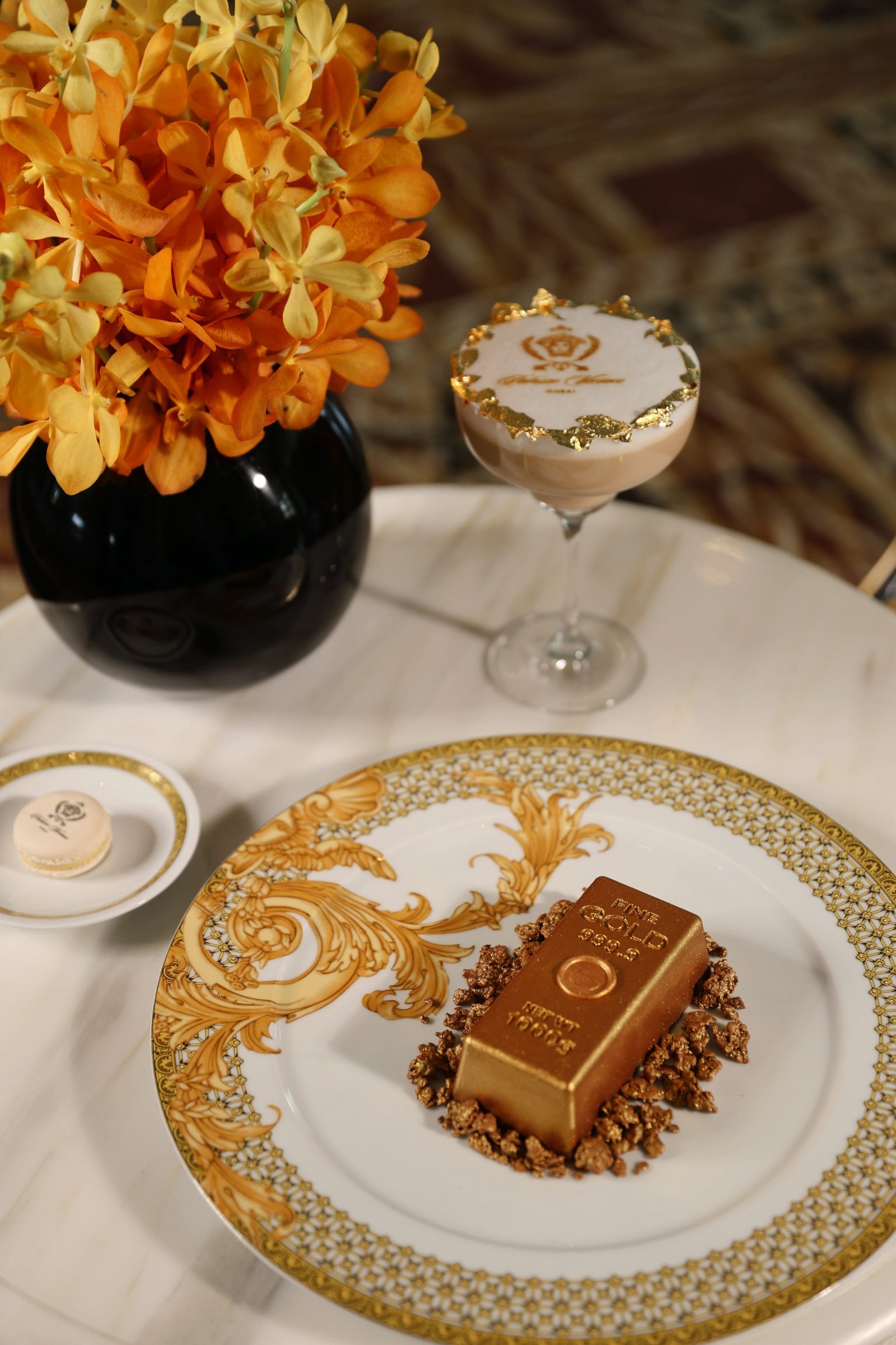 Mosaico Unveils the Opera Gold Bar, Dubai’s Most Decadent Dessert ...